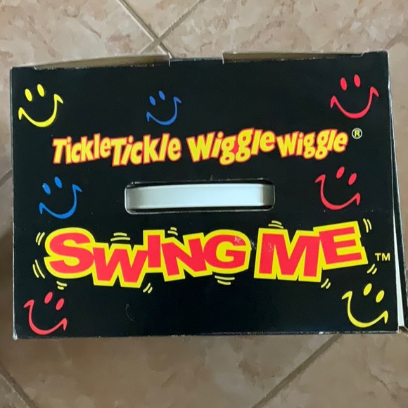 dandee | Toys | Vintage Tickle Tickle Wiggle Wiggle Swing Me Push On ...